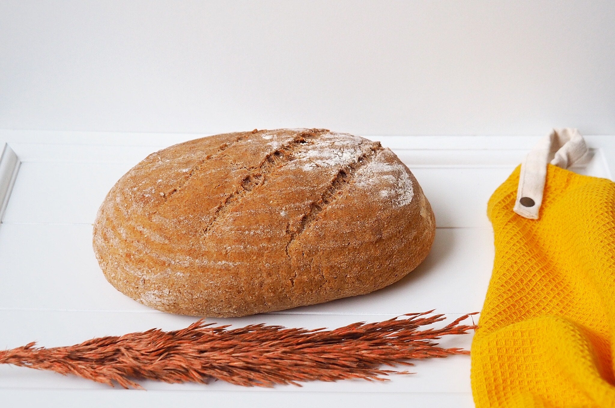 Glutenvrij volkorenbrood 'haver' – Bakkerij Petit Four